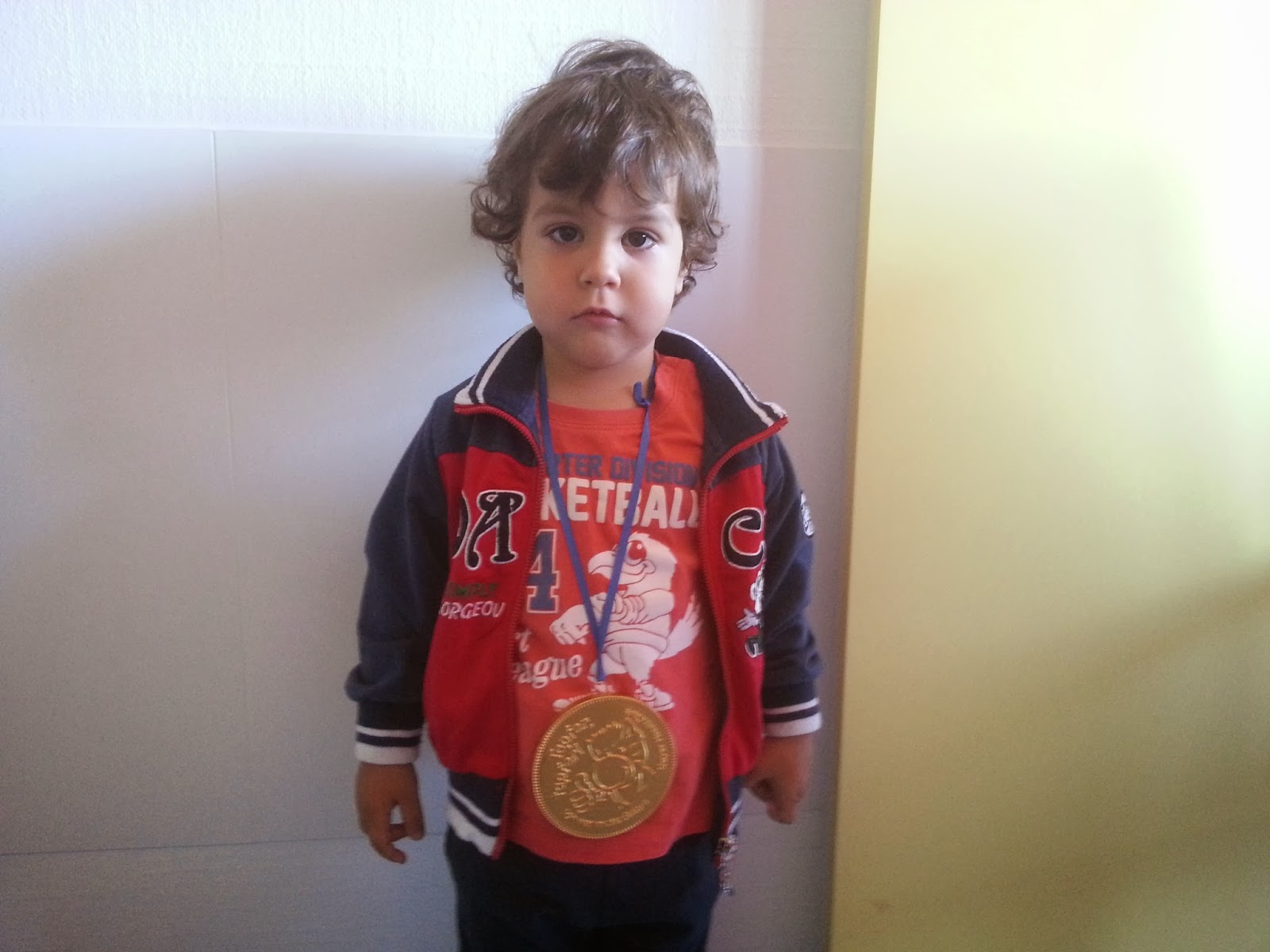 Jurnal de lupta - cu neuroblastomul(cancer) si megacolonul - Raul si ...