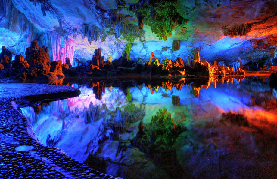Magnificent Colorful Cave - Nature's Wallpapers