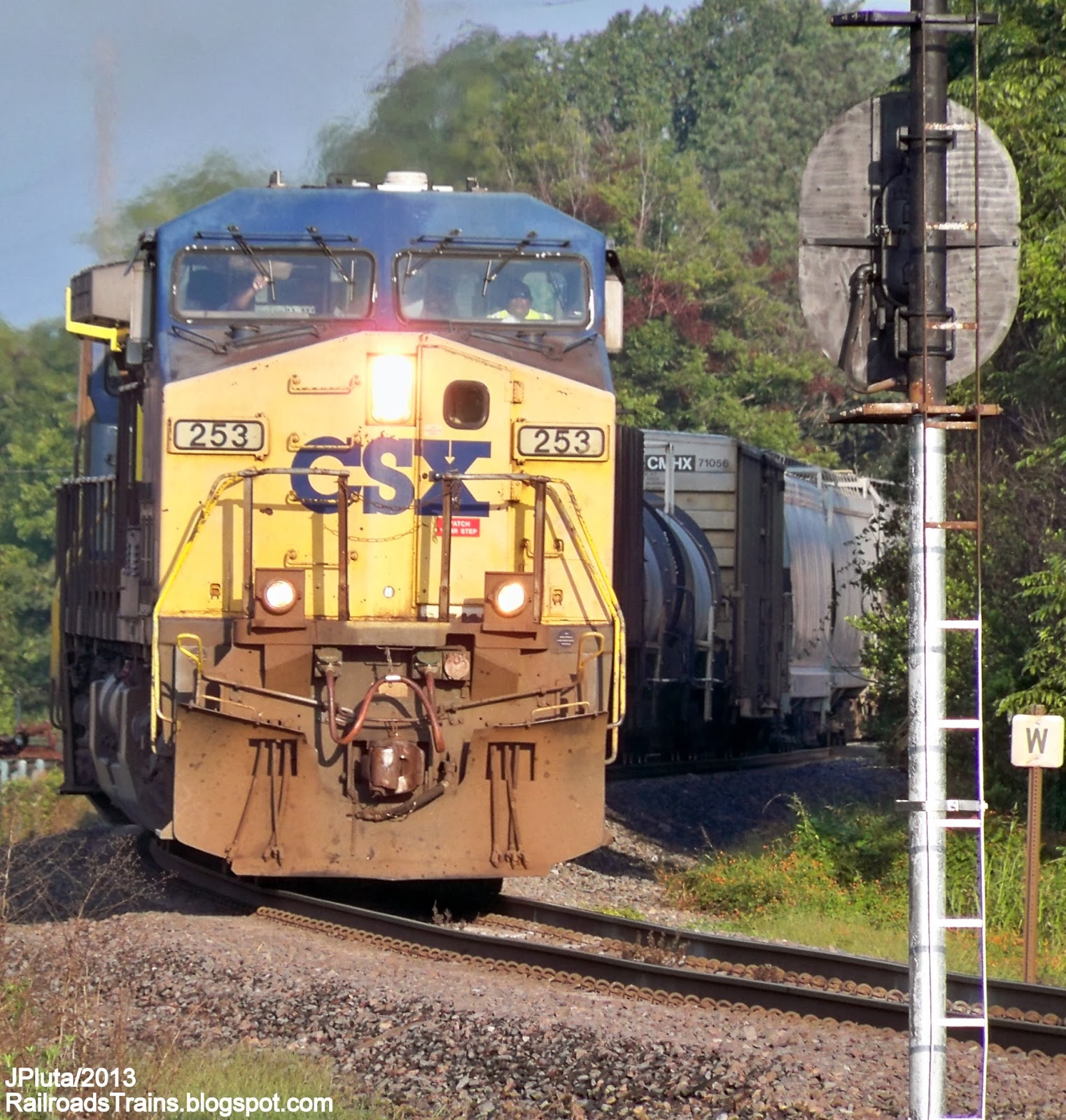 RAILROAD Freight Train Locomotive Engine EMD GE Boxcar BNSF,CSX,FEC ...