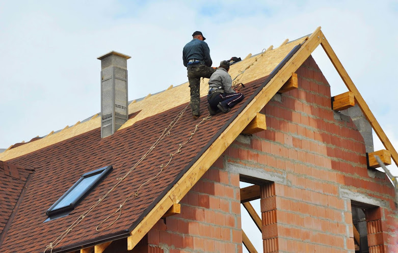 Why hire Professional Roofers in London?