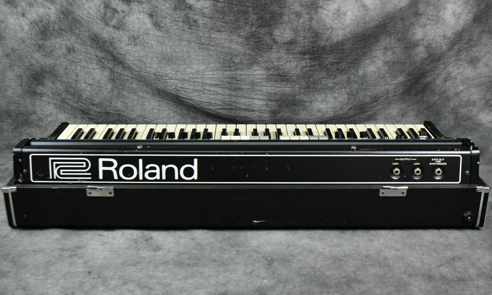 MATRIXSYNTH: Roland RS-202 Strings Synthesizer SN 331994
