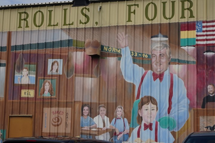 Walkabout With Wheels Blog: Lunch @ Lambert's Cafe, The Home of Throwed ...