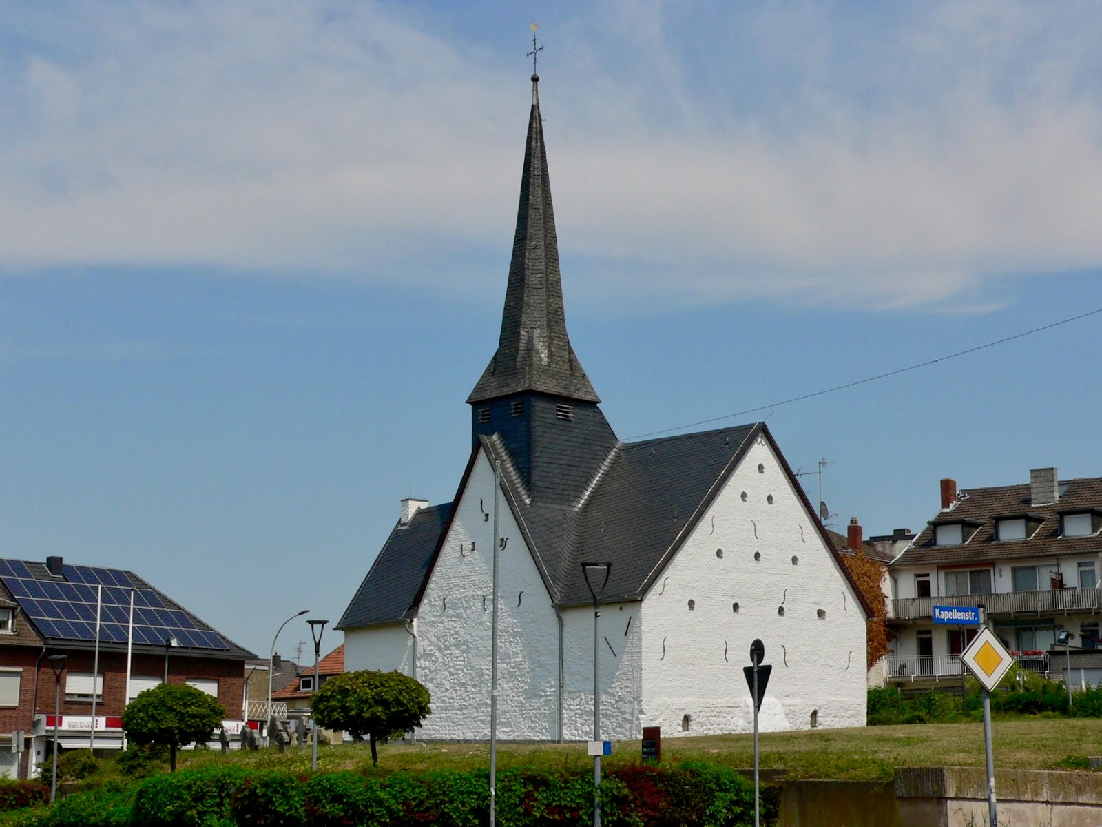 AD TILIAM: St. Peter-Kapelle Übach-Palenberg