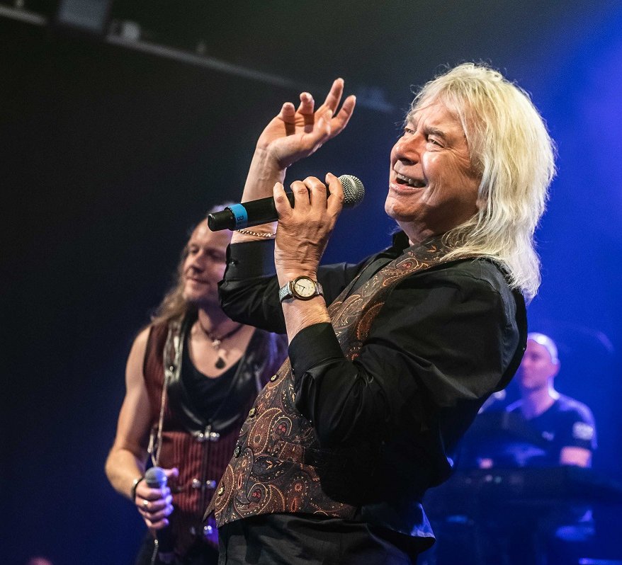 Classic Rock Here And Now: MAGNUM LEAD SINGER BOB CATLEY CHATS ABOUT ...