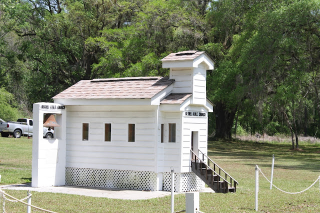 Lace up and Walk : A Walk Through Historic Lloyd, Florida