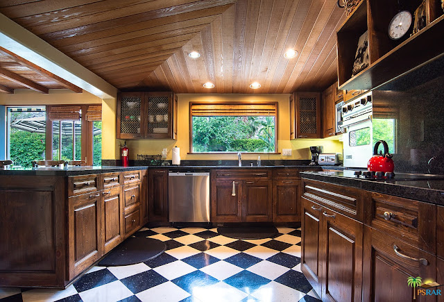Sweet House Dreams: Rose Cottage, 1937 Cottage in Palm Springs, California