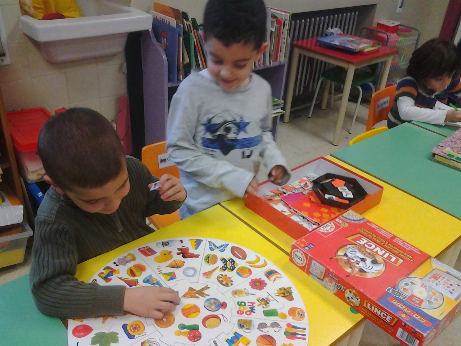 Educación Infantil San Viator Huesca: JUGAMOS UN RATITO