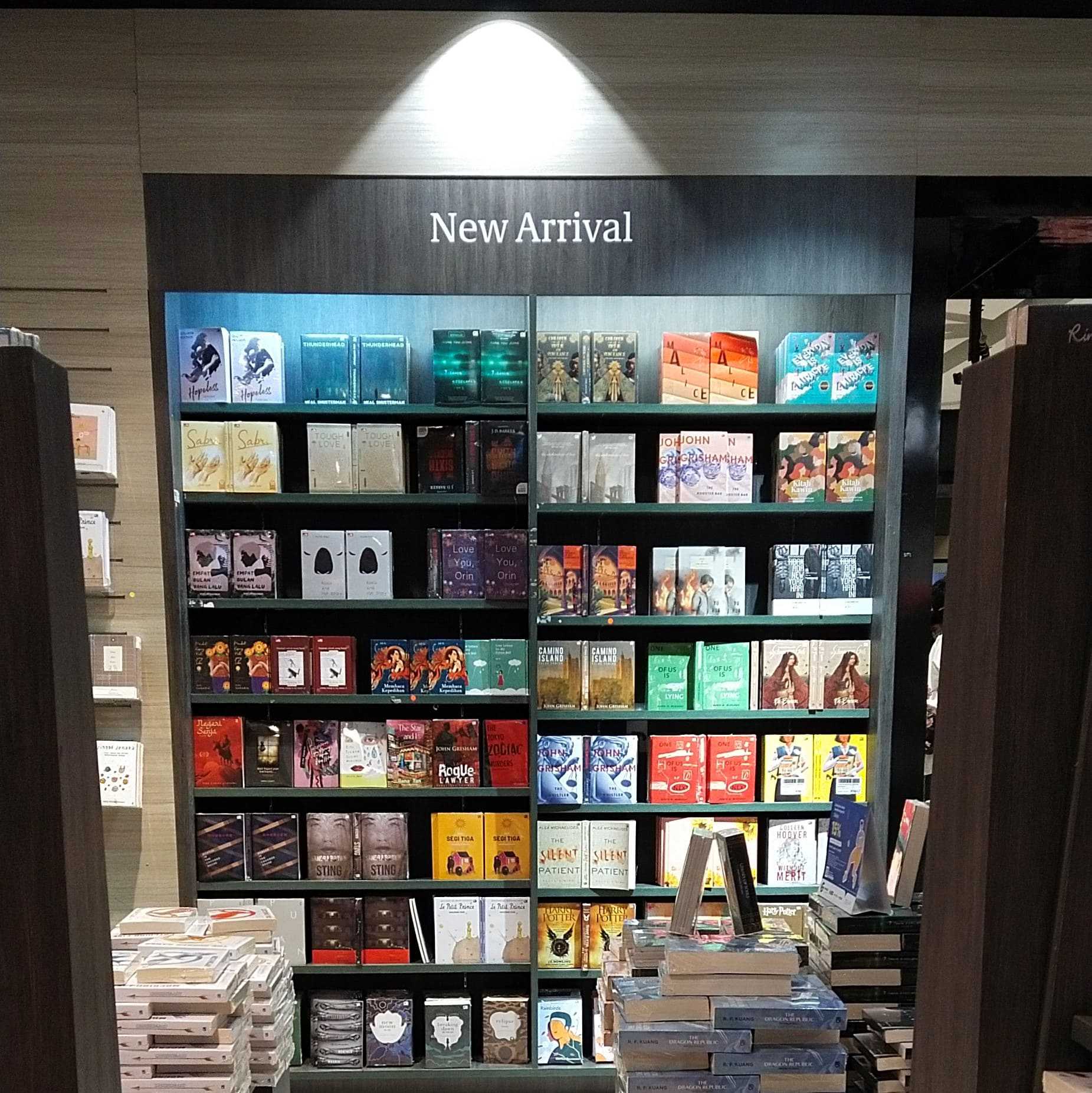 Dear Gramedia, Semangat! - Cerita Devina Genesia