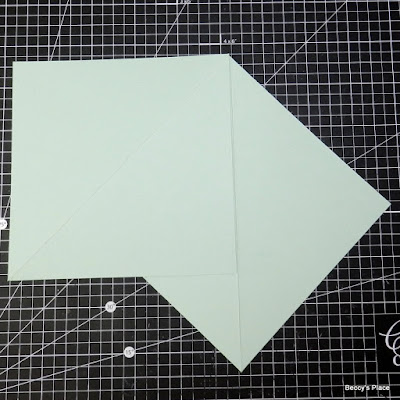 Beccy's Place: Tutorial - Pyramid Cards