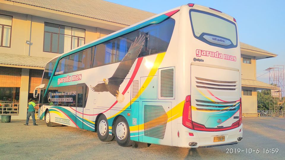 Gambar Foto Bus Garuda Mas Terbaru (Tingkat DD, SHD Jetbus, dll ...
