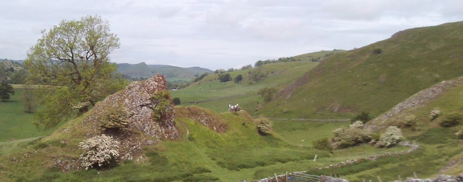 Walking The Peak: Brierlow Bar, Earl Sterndale, Crowdicote, Pilsbury ...