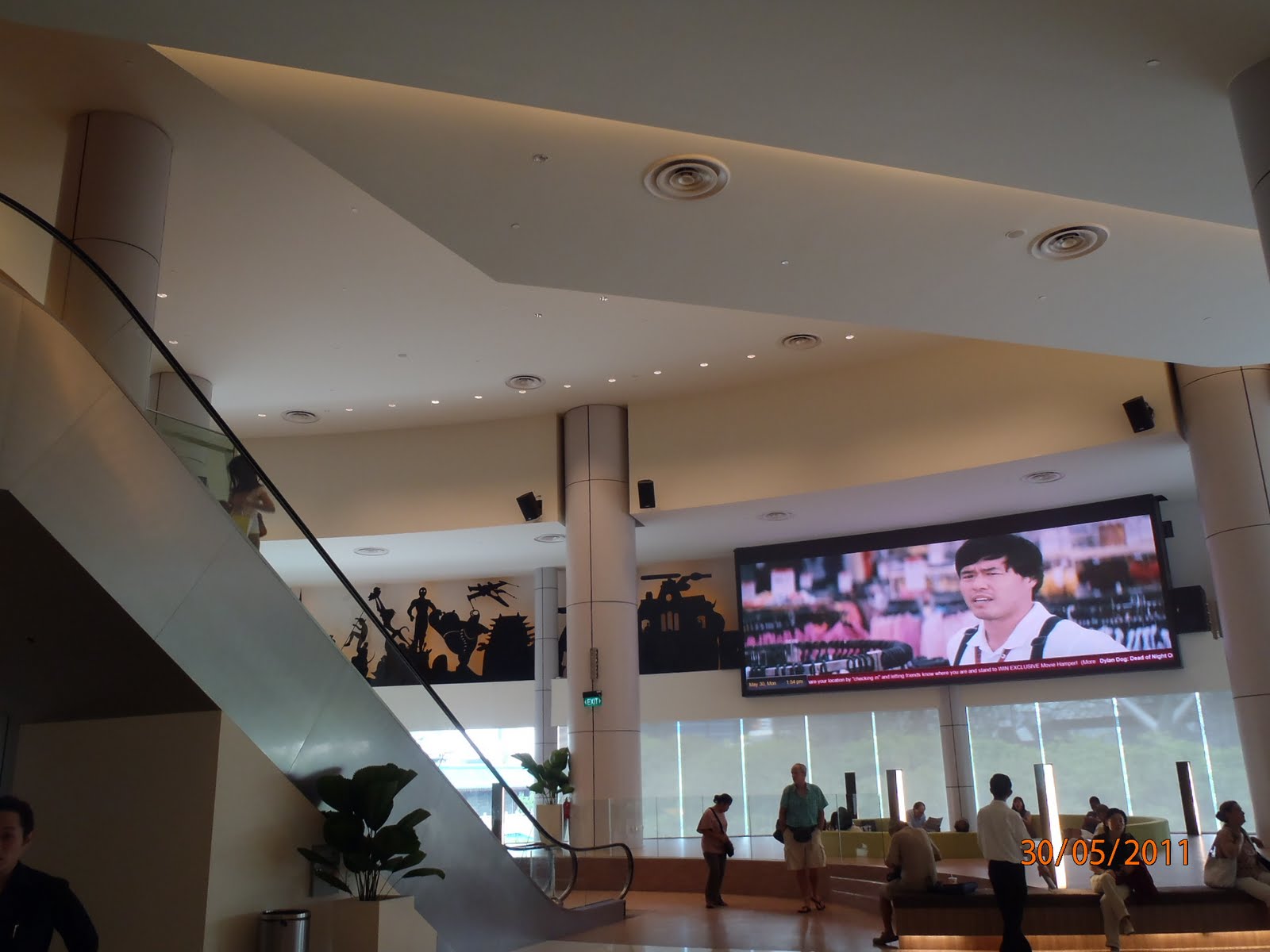 The Realm of Love, Sunshine & Dreams: The Revamped Iconic Shaw Lido ...