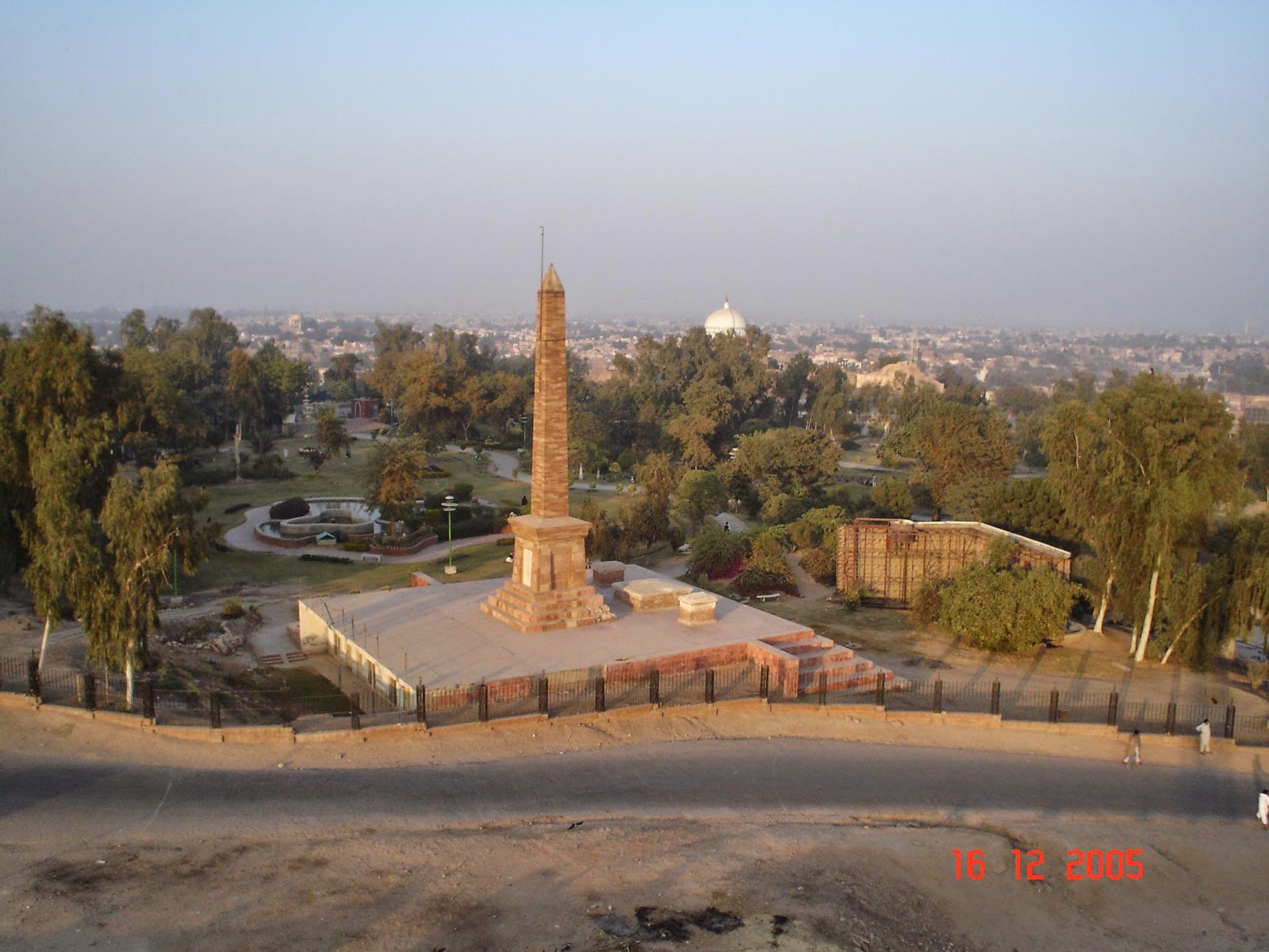 Multan wallpapers and pictures: Multan Images