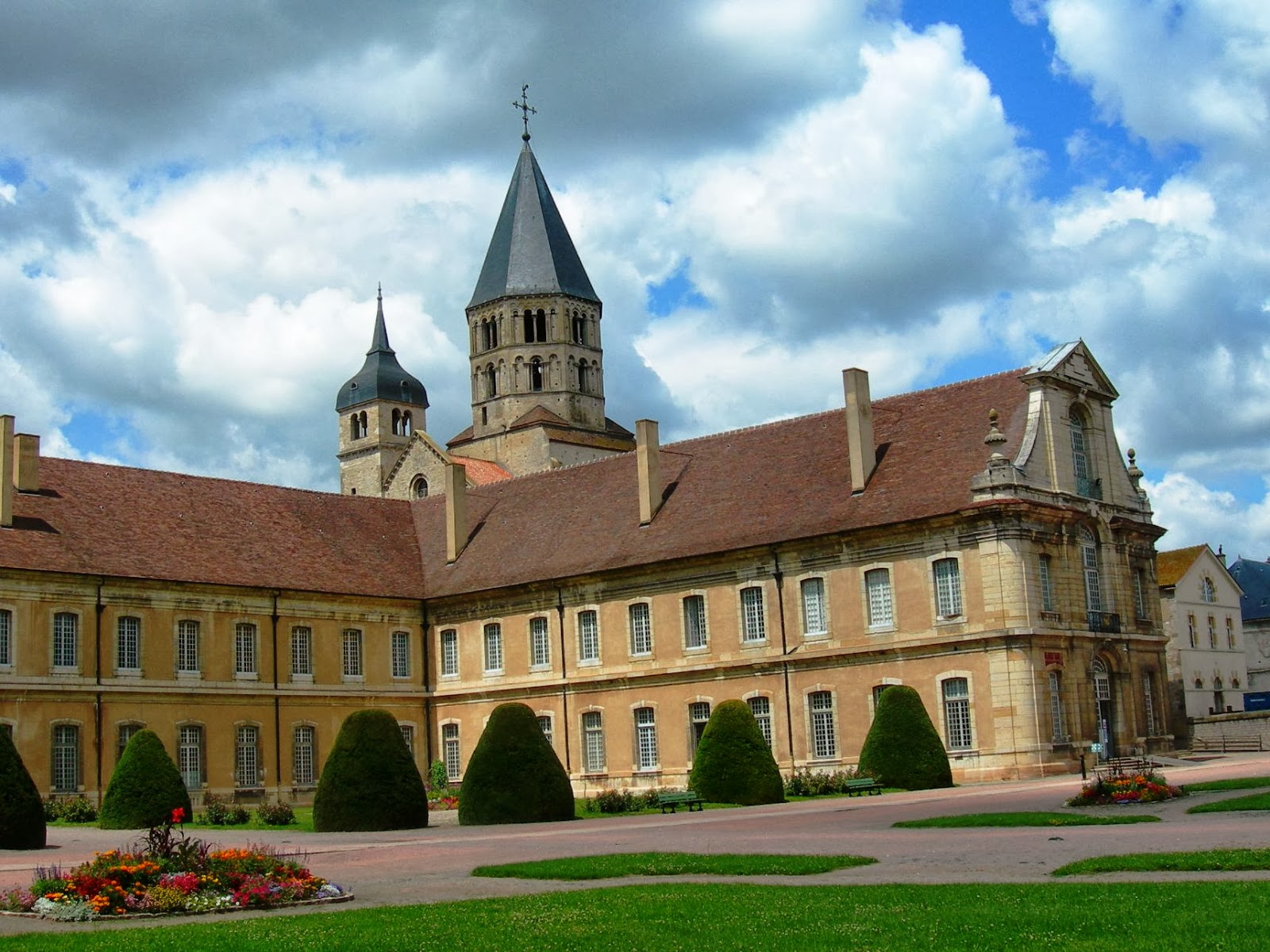 Épila Arte 2: Monasterio de Cluny III