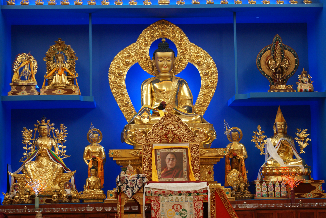 vale of evening fog: deer park buddhist center