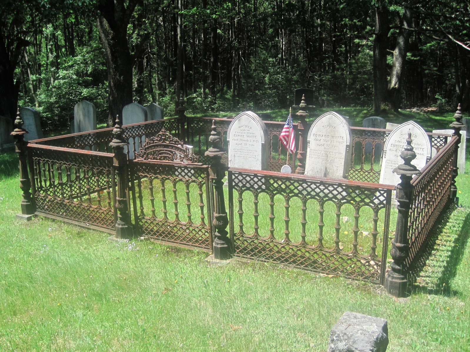 The Episcopal Cemetery Project: Home Cemetery, Kennebunk, Maine