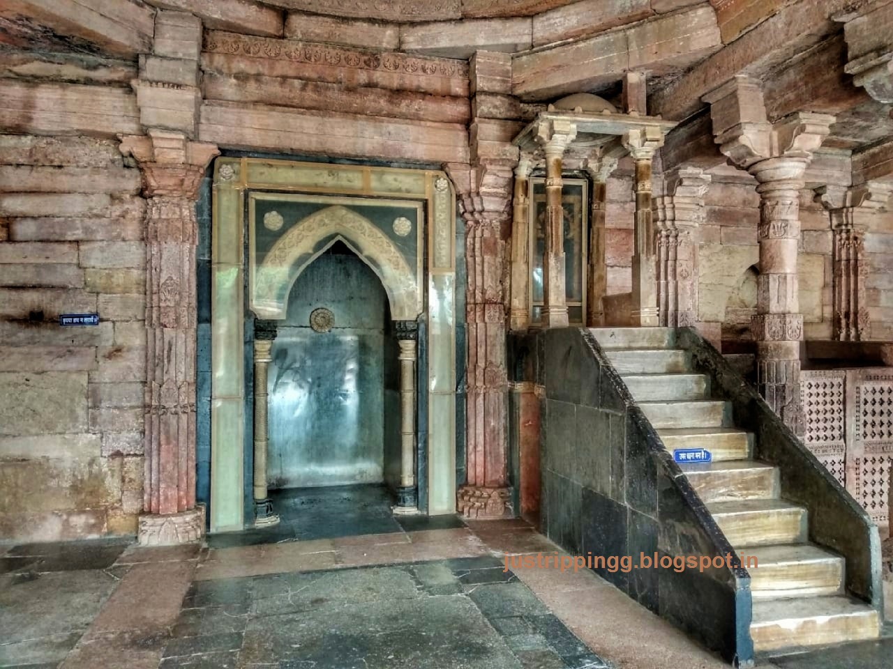 Just Tripping!: Bhojshala – Decoding the Beautiful Puzzle