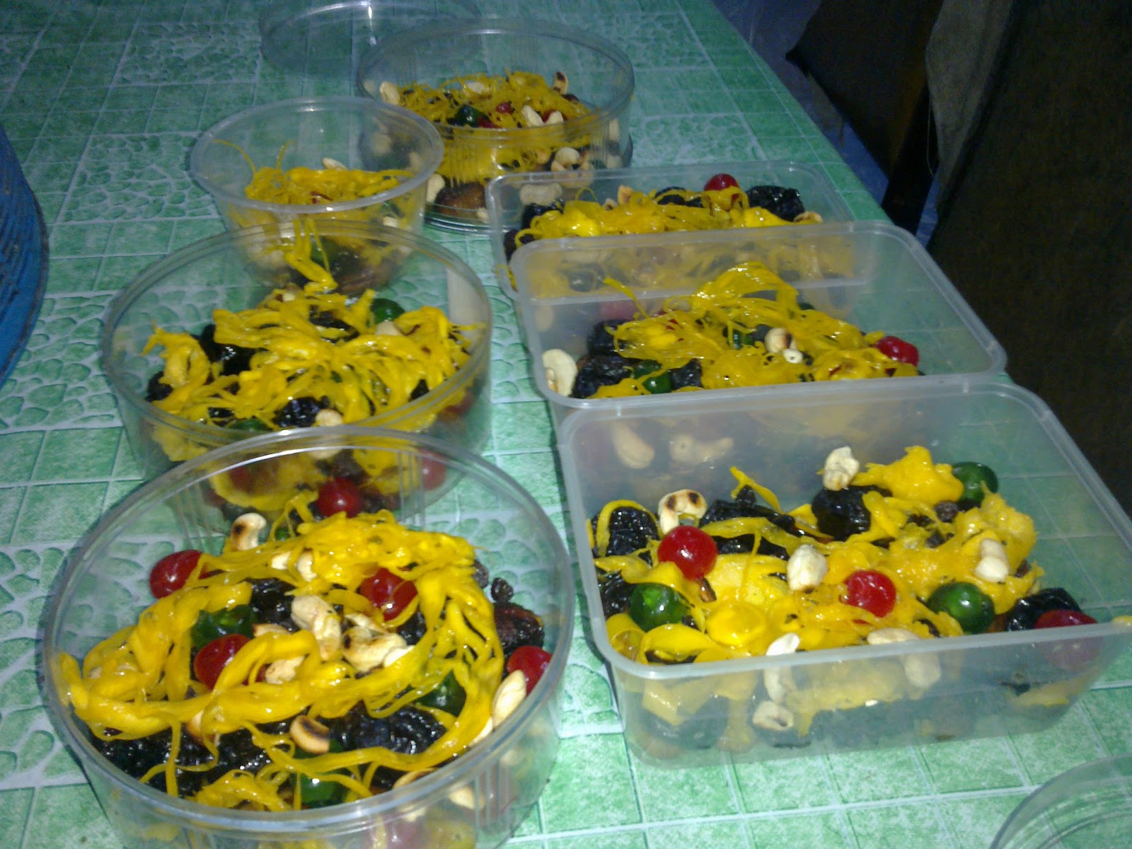 Mak Lang's Recipes Galore: Puding Raja and Jala Mas