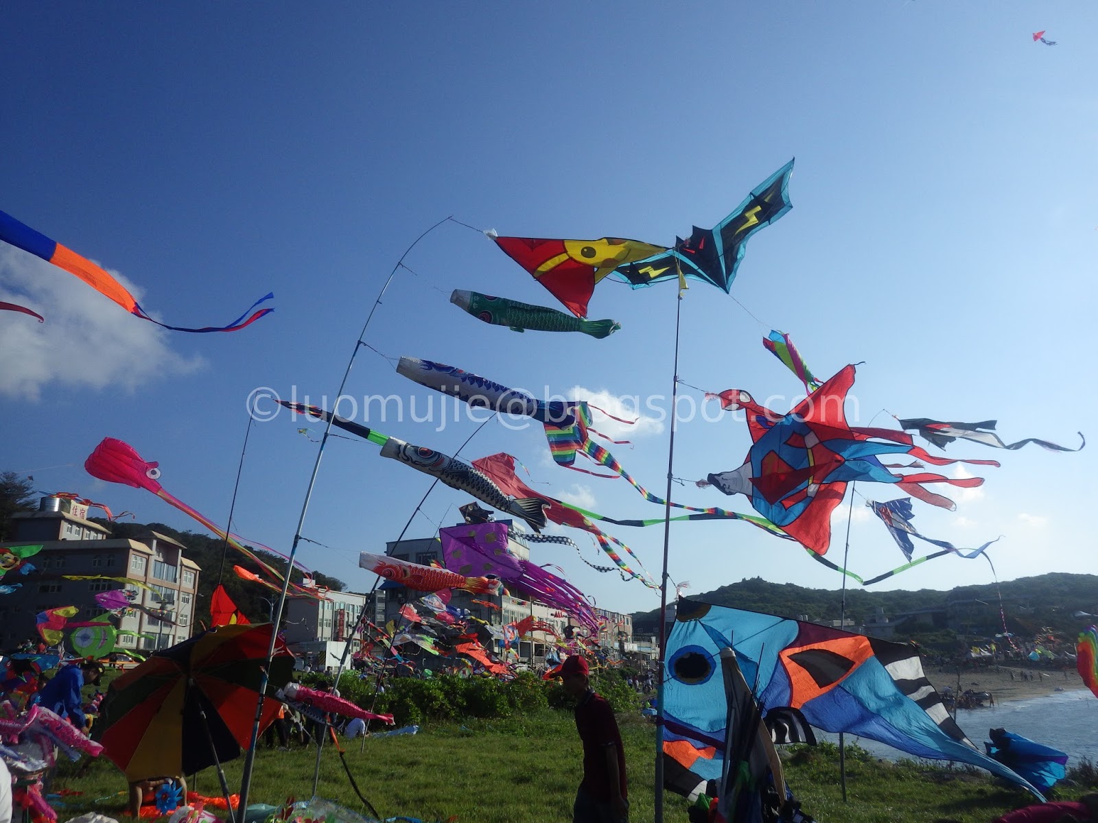 2016 Shimen International Kite Festival (石門風箏節) - Baishawan (白沙灣 ...