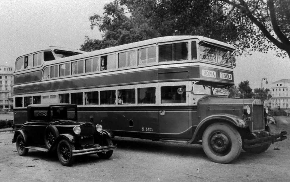 Lancia Autoalveare, 1932 Triple-Decker Luxury Bus Which Ran From Rome ...