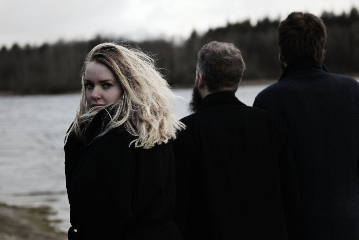 BLACK METAL SPIRIT: VUUR & ZIJDE