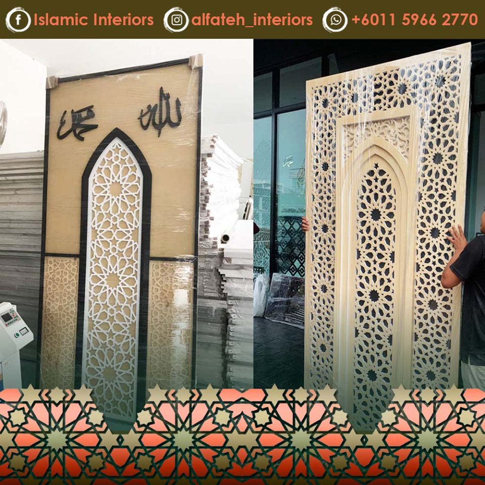 MENAIKTARAF MIHRAB MASJID/SURAU