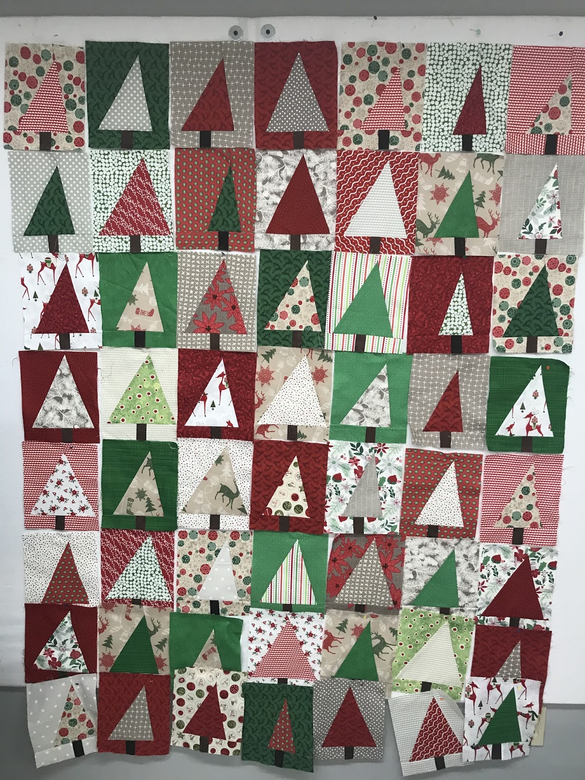 Kwilty Pleasures: MODERN CHRISTMAS TREE BLOCKS