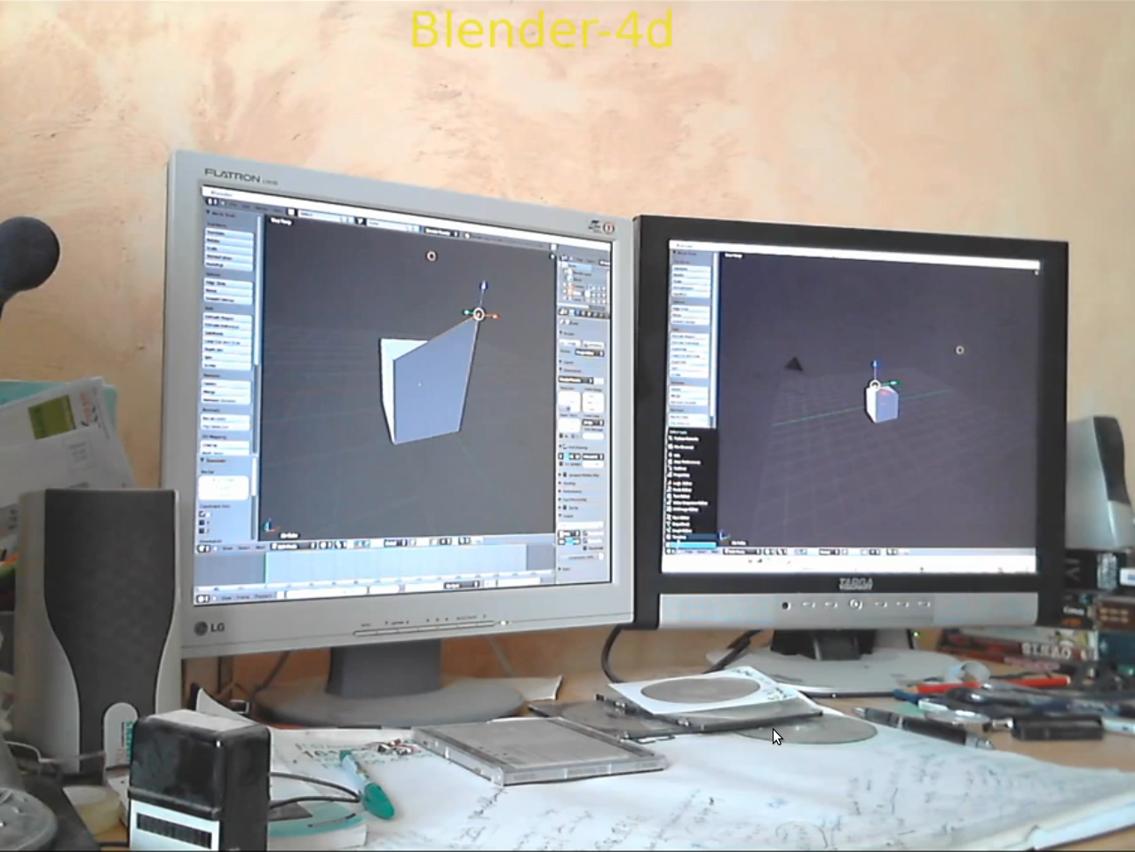 Blender-4d: Tutoriel pour utiliser deux écrans LCD et étendre la ...