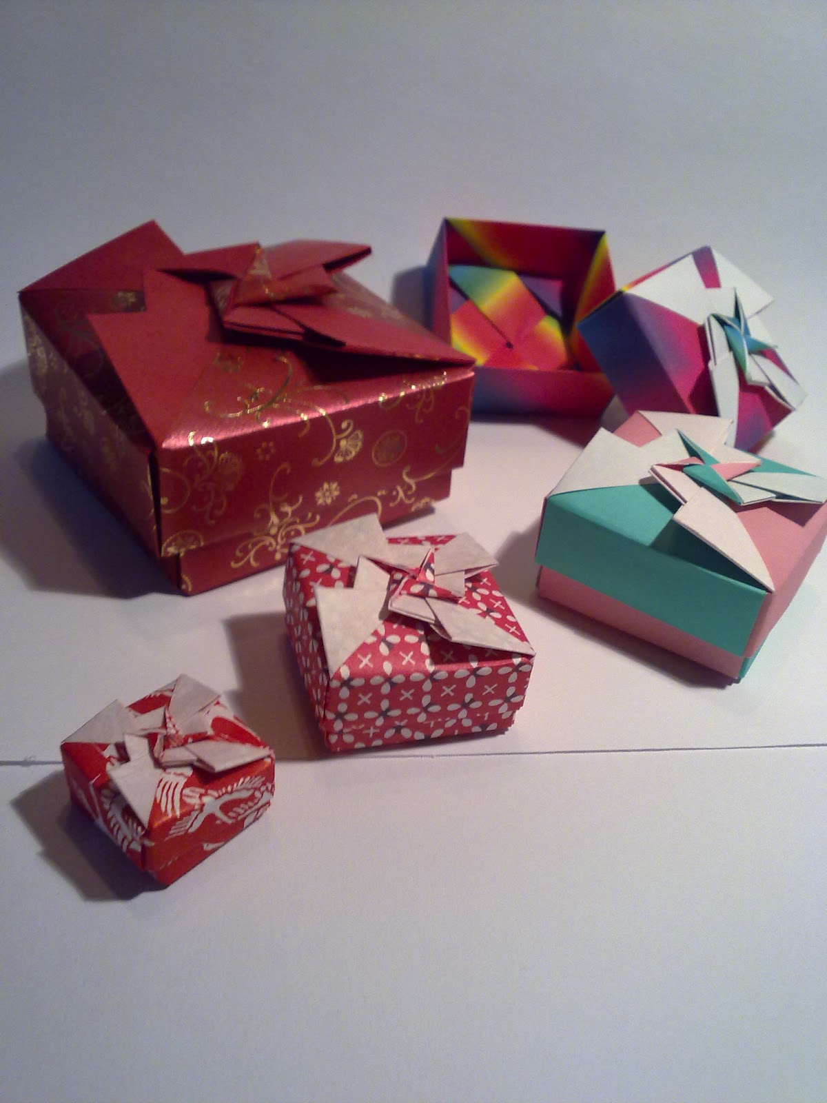 PaperBlog: Origami: 5 Boxes