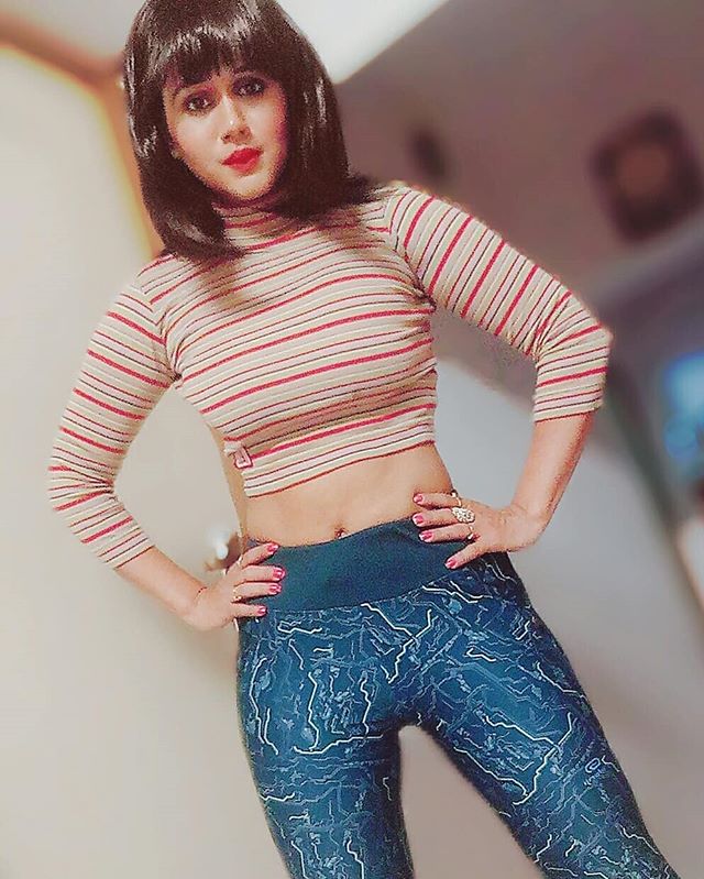Gunjan Pant Pictures, Wallpaper, Image Gallery, Bold and Beautiful ...