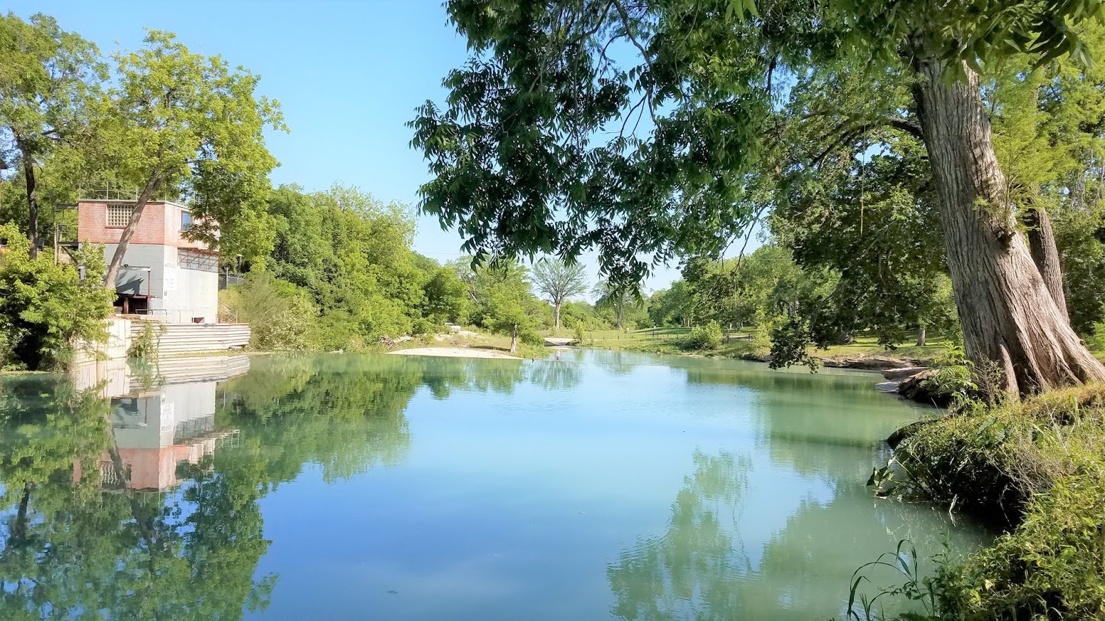 Then & Now Movie Locations: The Texas Chainsaw Massacre (2003)