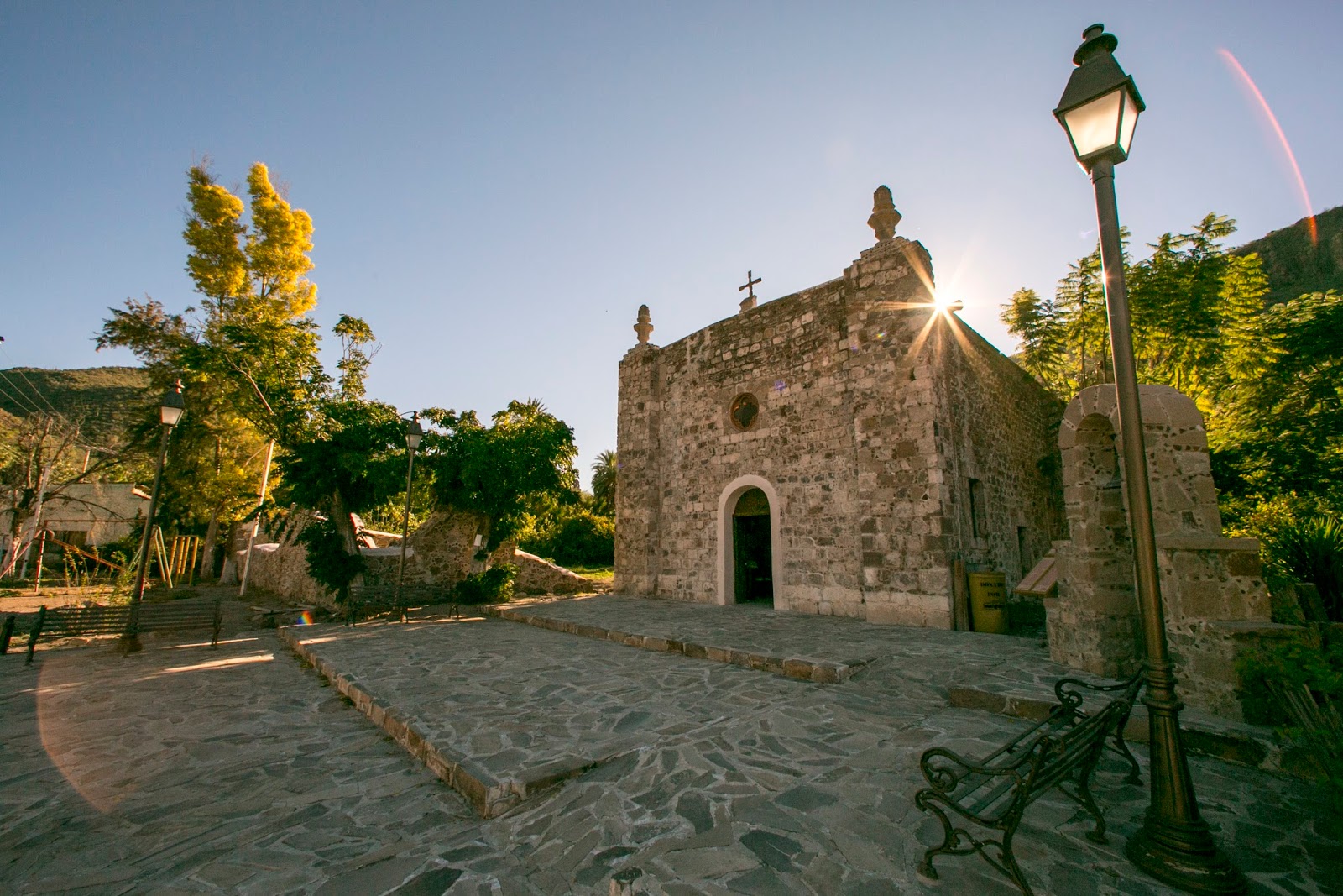 COMONDÚ TURISMO: SHANGRI-LA: EL PARAÍSO EN LA TIERRA