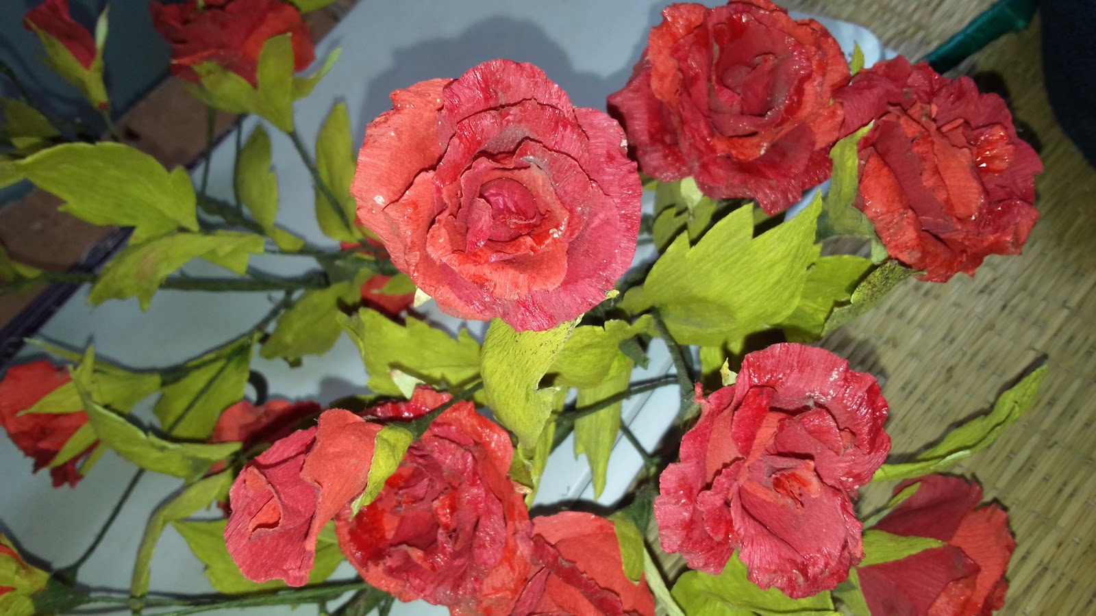 Dreamy crazy crafts: 4 most beautiful crepe paper Roses crafts