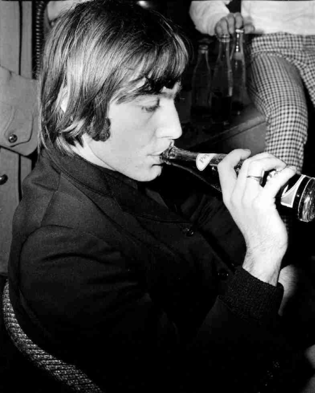 20 Black and White Portraits of a Young Charlie Watts in the 1960s and ...