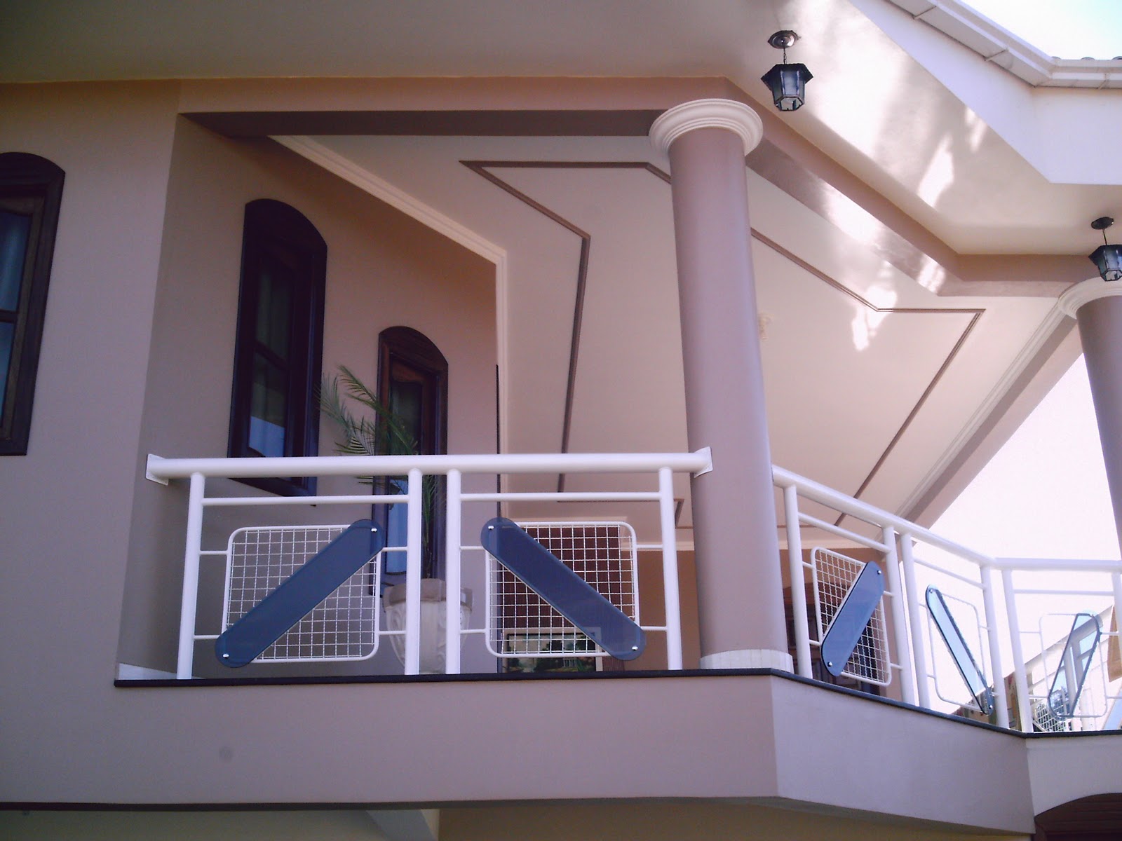 Metalúrgica Lohmann: Grades para Varanda