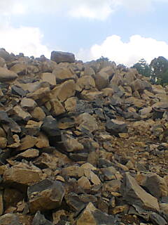 PANGKALAN BATU GUNUNG -Jhoni.sr. : Jual Batu Gunung Area Sumatra selatan