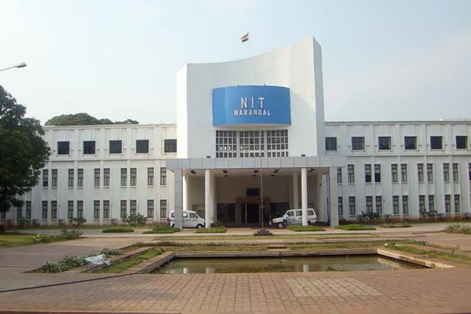 TOP 10 NIT COLLAGE IN INDIA |course fee| NIRF RANKING||