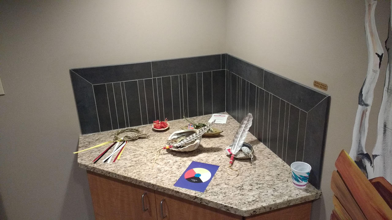 White Wolf : Helena Hospital Opens "Smudging" Room For Native Americans