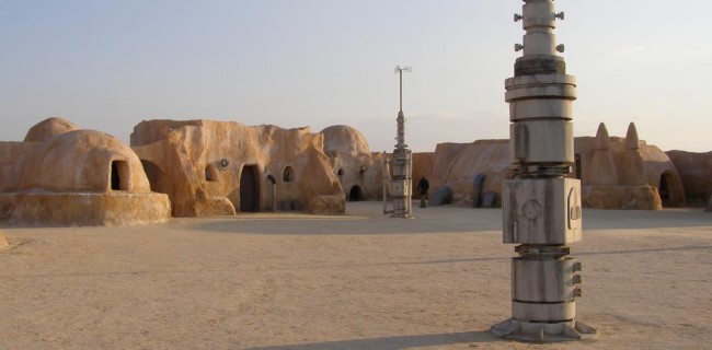 En 5 photos Décor de film Guerre des étoiles a Tozeur - Tunisie Voyage ...