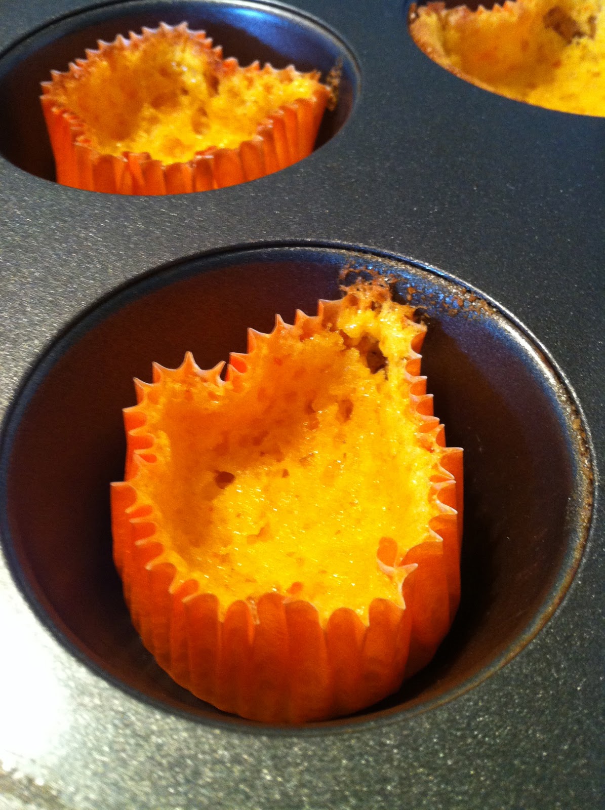 Kage! Kage! Kage!: The Curse of the Cupcake. Bare kedeligere.