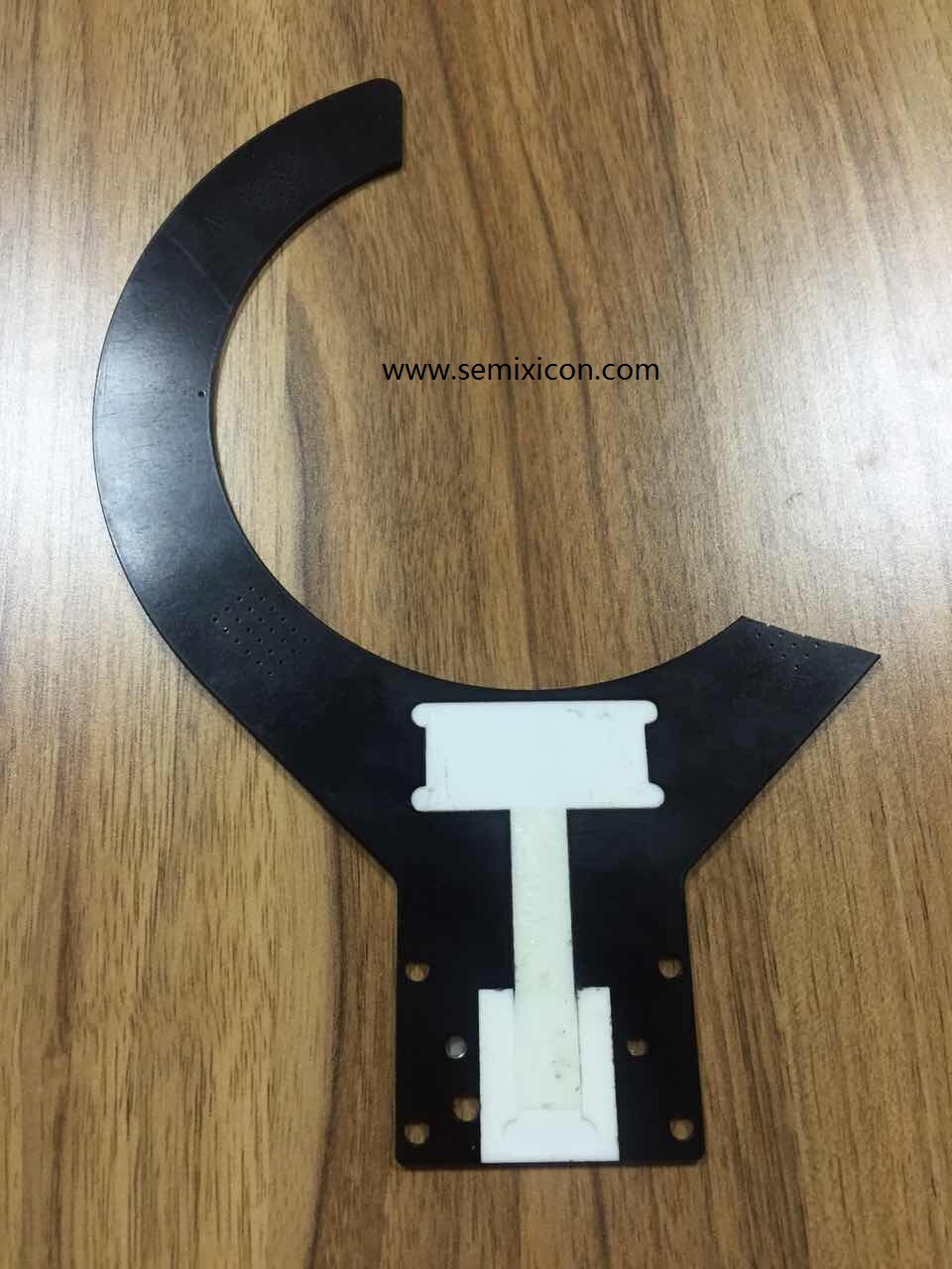 endeffector: Porous Ceramic End Effector for Wafer handling