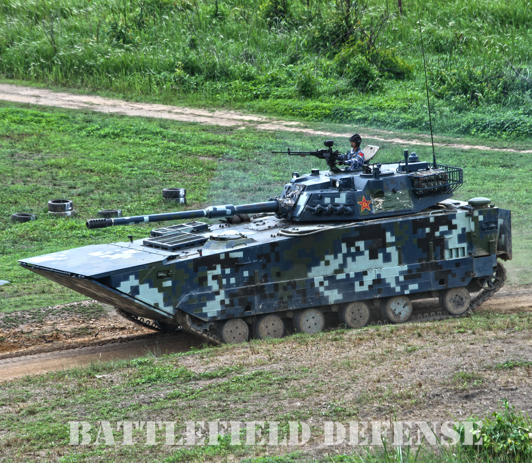 AAG_th บันทึกประจำวัน: นาวิกโยธินไทยเลือกจัดหารถถังเบาสะเทินน้ำสะเทินบก ...