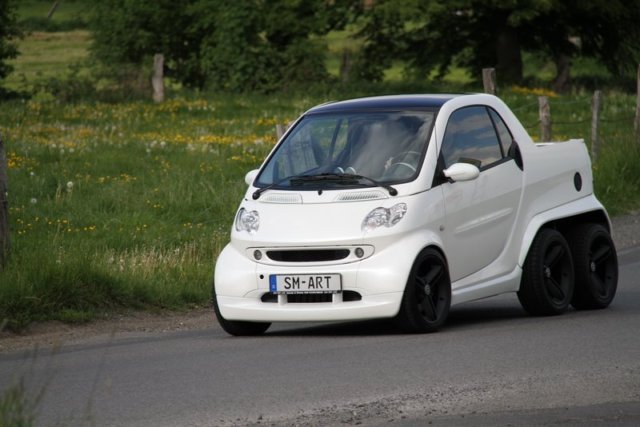 Garage Car: 6-wheel Smart Fortwo 450 Pickup