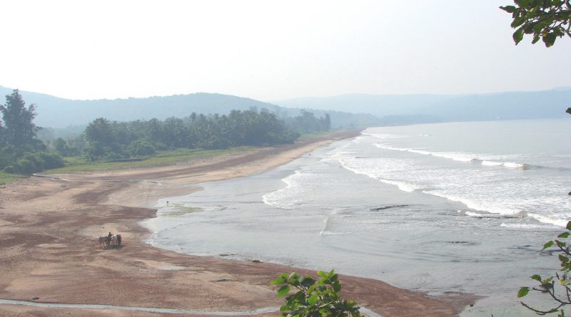 Ladghar Beach