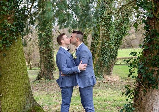 Ben Aquila's blog: Olympic diver Matthew Mitcham has married his ... Ben Aquila's blog: Olympic diver Matthew Mitcham has married his ...