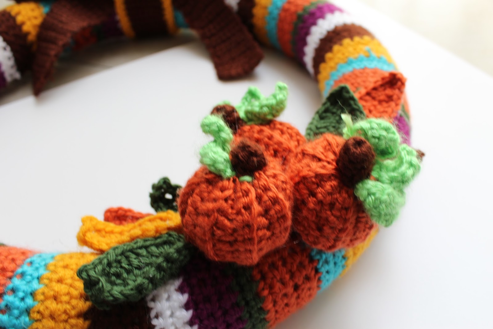 Fall Wreath (Free Pattern!) | The Foxtail Lane