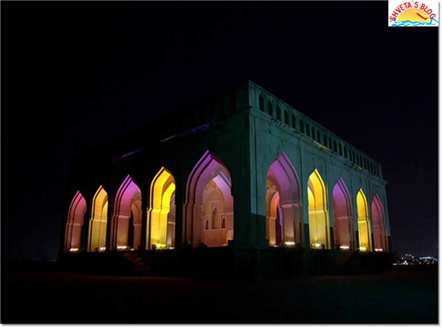 MIRACLE: TOURISM IN INDIA: HYDERABAD ( TARAMATI BARADARI )