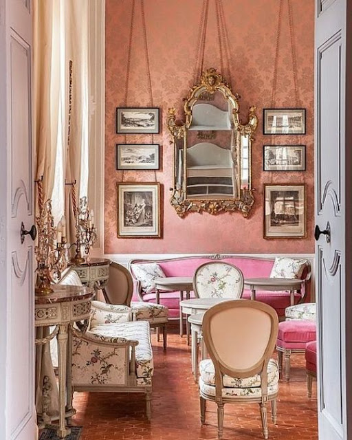 Eye For Design: Decorating With Damask........An Old World Classic Is ...