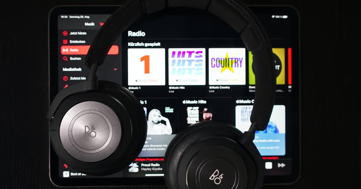 How to create better app layout and deploy your apps in streamlit