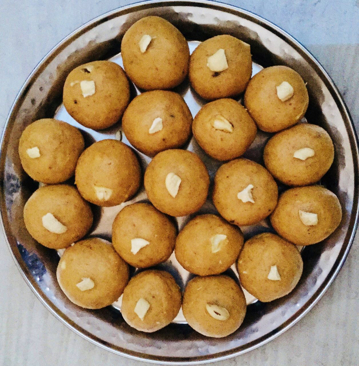 Besan Ladoo Recipe | Great Vegetarian Recipes